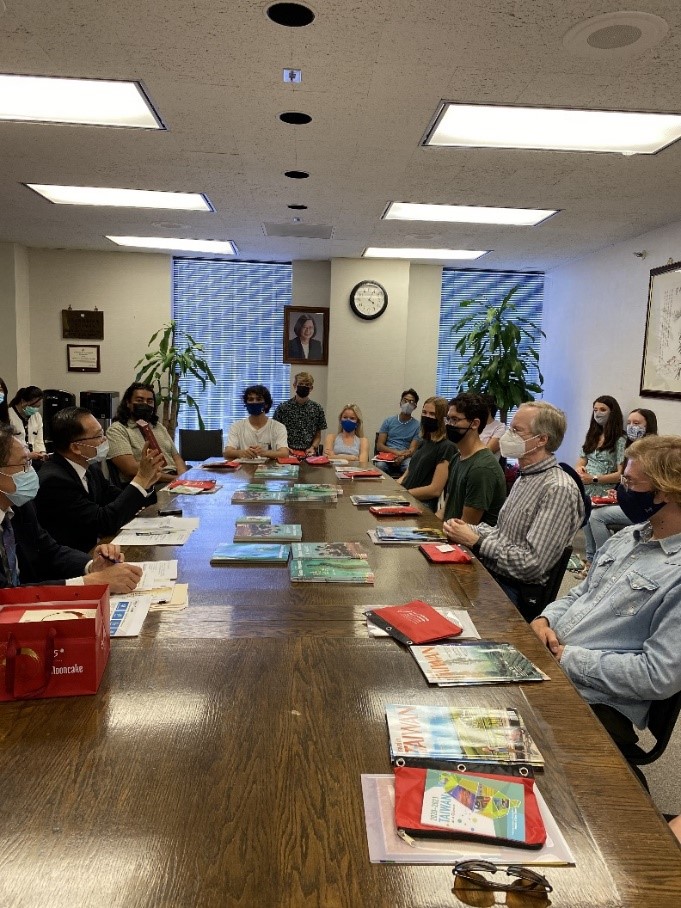 Professor Joel Fetzer and East Asian Politics Course Students at ...